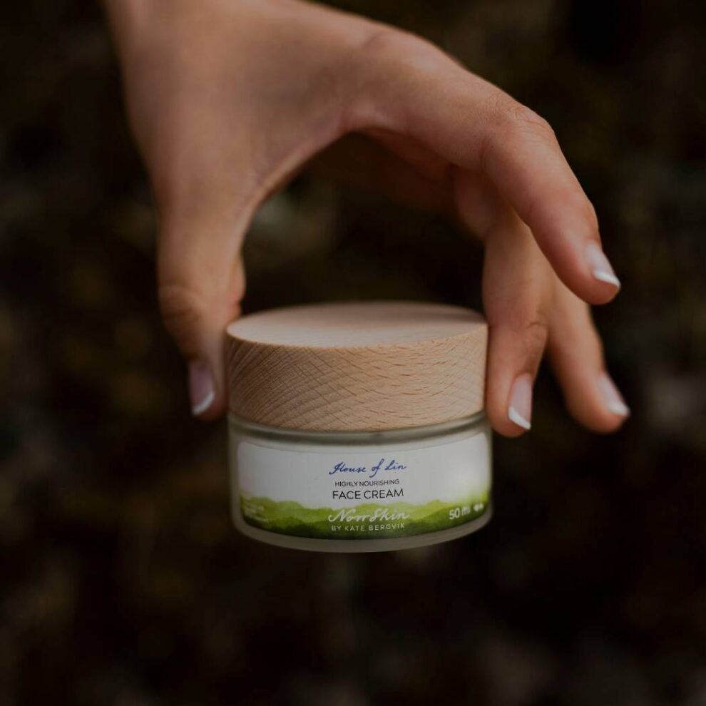Natural Scandinavian Skincare set for Day & Night - Norrskin House of Lin